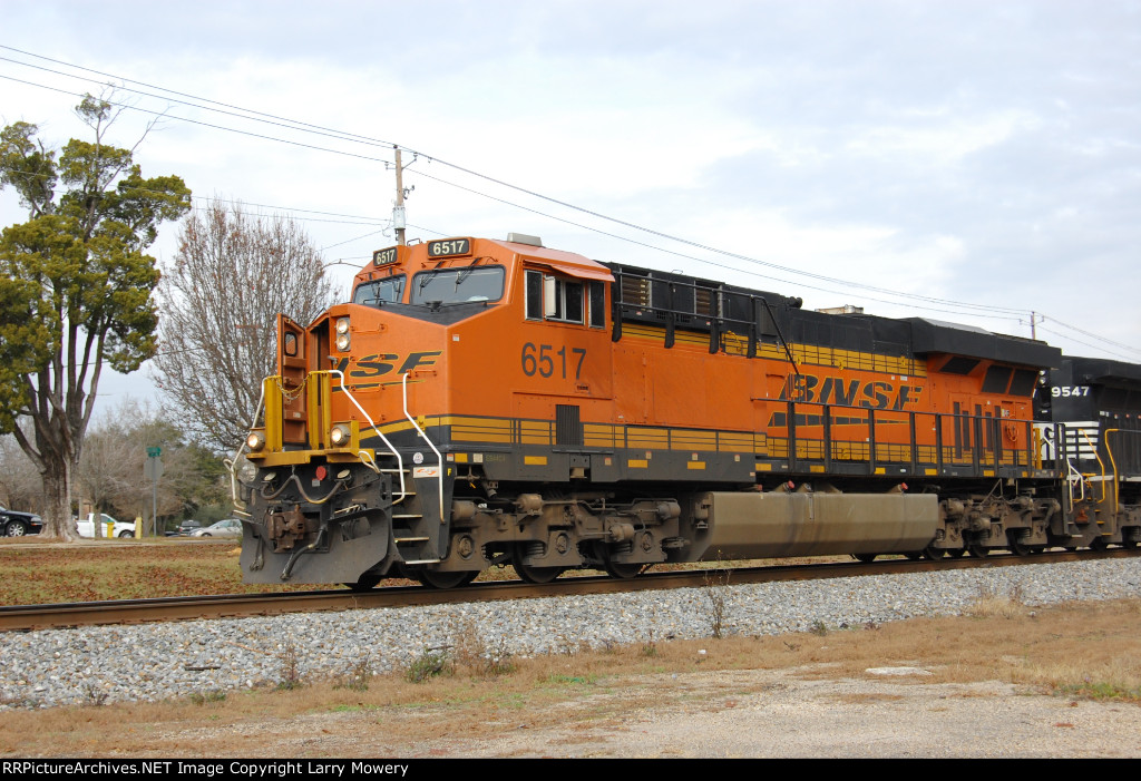 BNSF 6517
